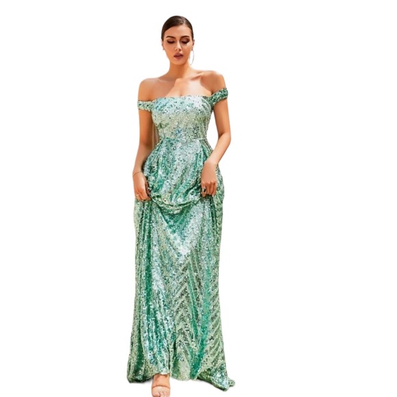 Love & Lemonade | Dresses | Love Lemonade Womans Size M Formal Gown ...